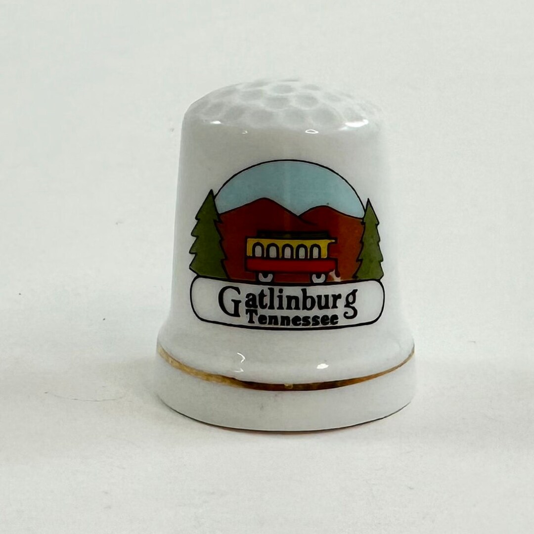 Vintage 1980s "gatlinburg, Tennessee" Porcelain Souvenir Thimble - Free ...