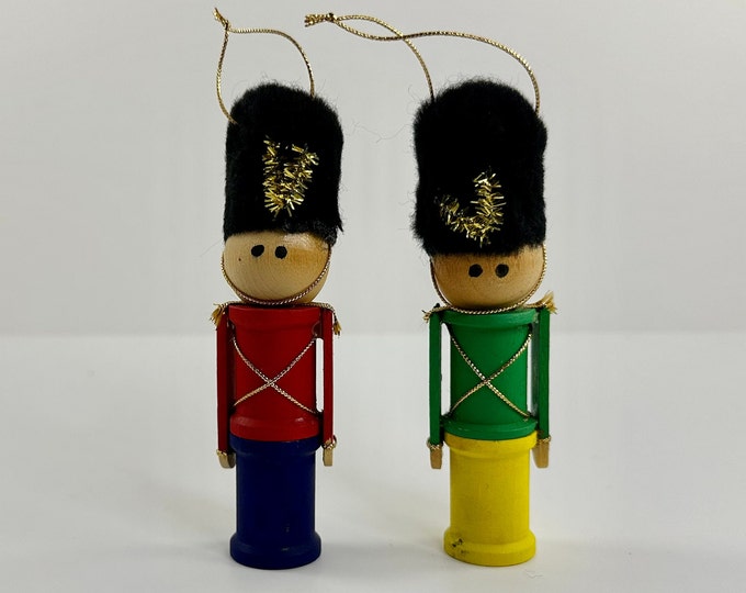 Vintage Handmade Hand Painted Set of 2 Wooden Toy Soldiers Christmas ...