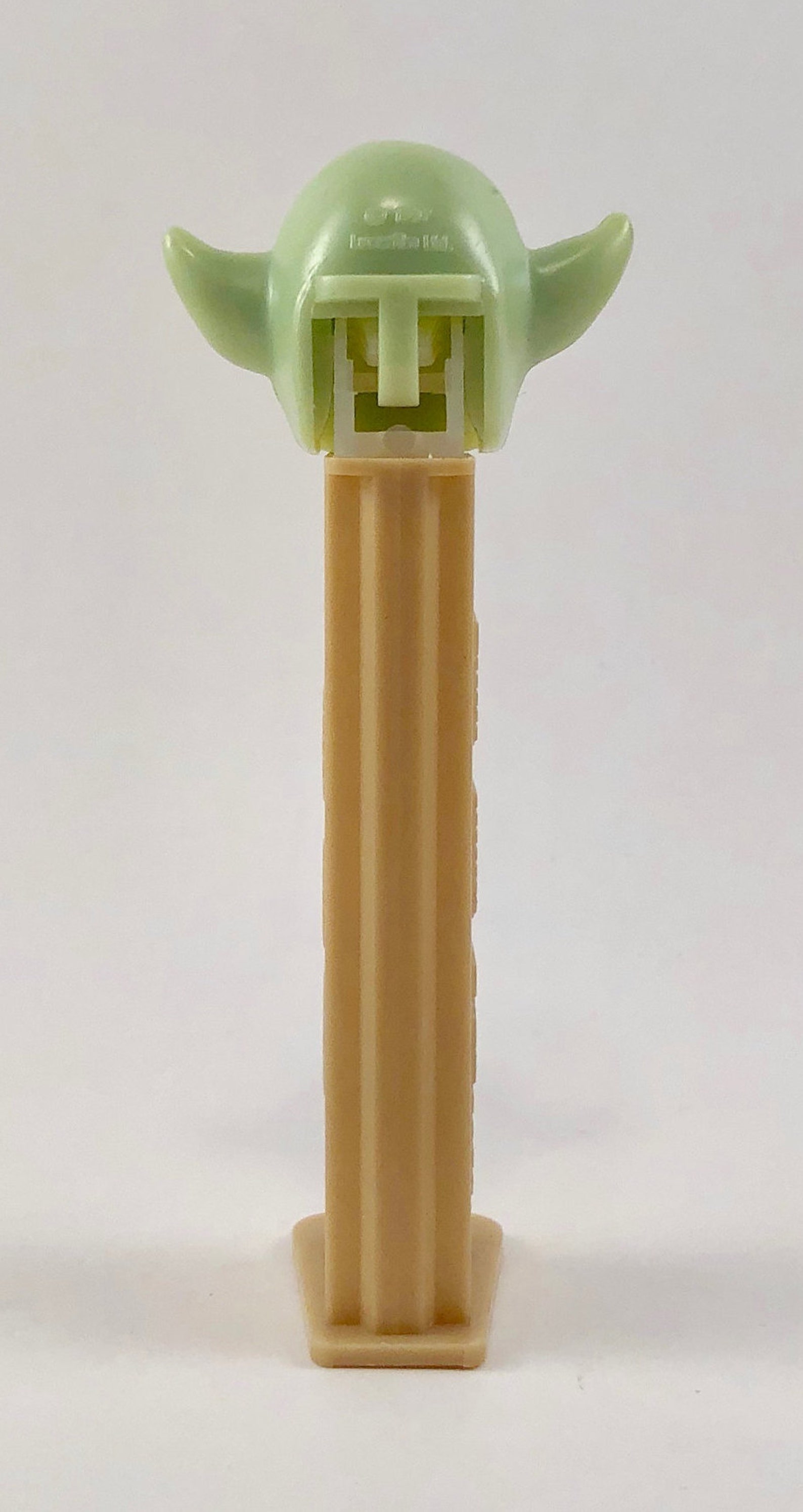 Vintage 1997 Star Wars Yoda With Feet Lucasfilm Ltd Slovenia Pez ...