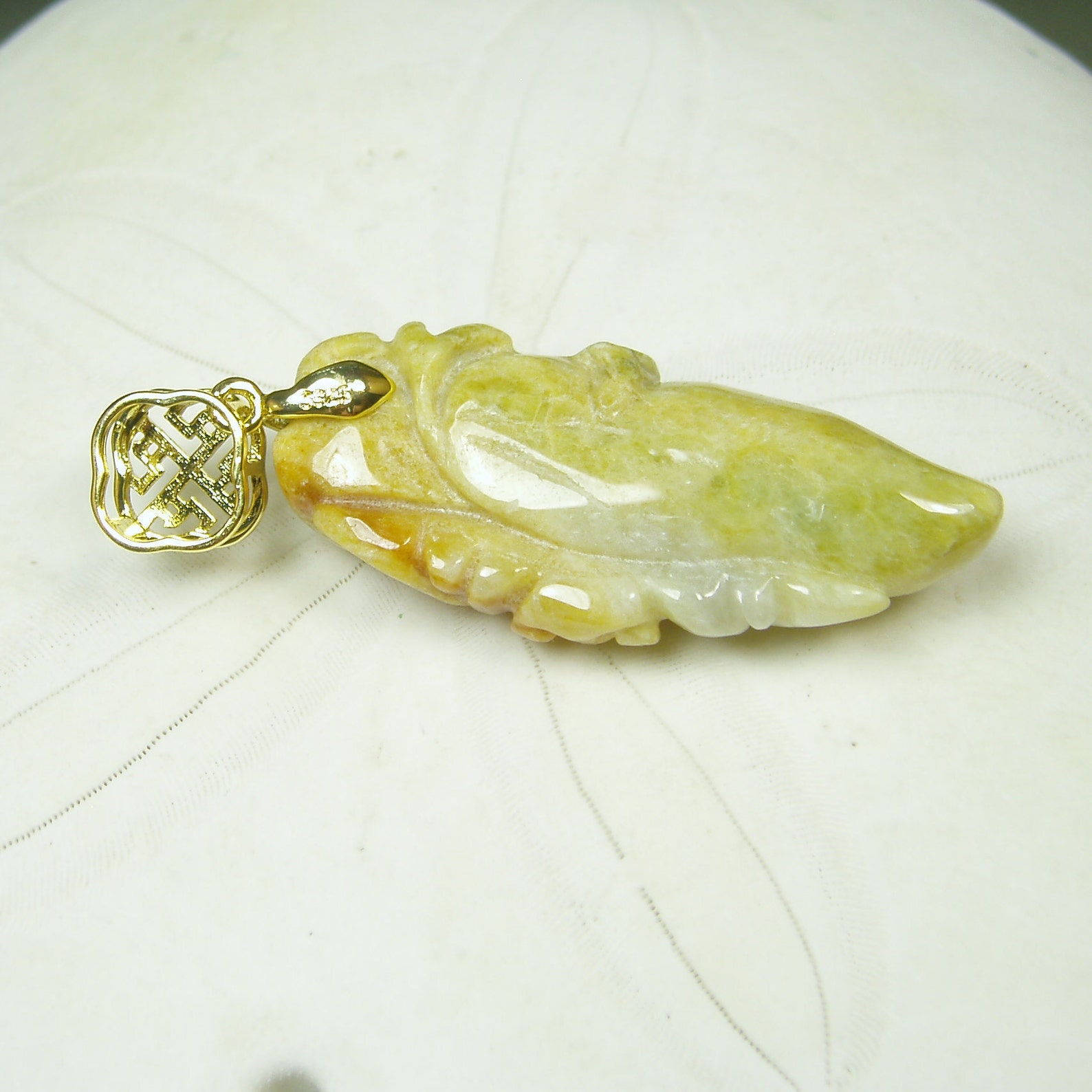 Jadeite Pendant/ Genuine Vintage Jadeite/ Carved Jade Bat on - Etsy