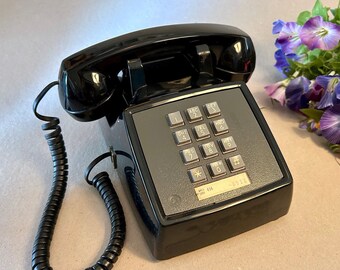 Vintage AT&T Tabletop Push Button Phone 2500 MMGJ Black - Etsy