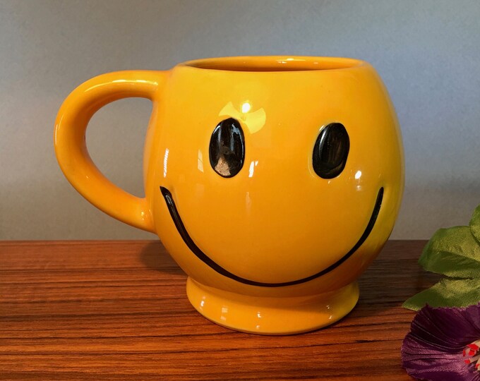 Bright Yellow Mccoy Pottery Smiley Face Mug From the 70s - Etsy