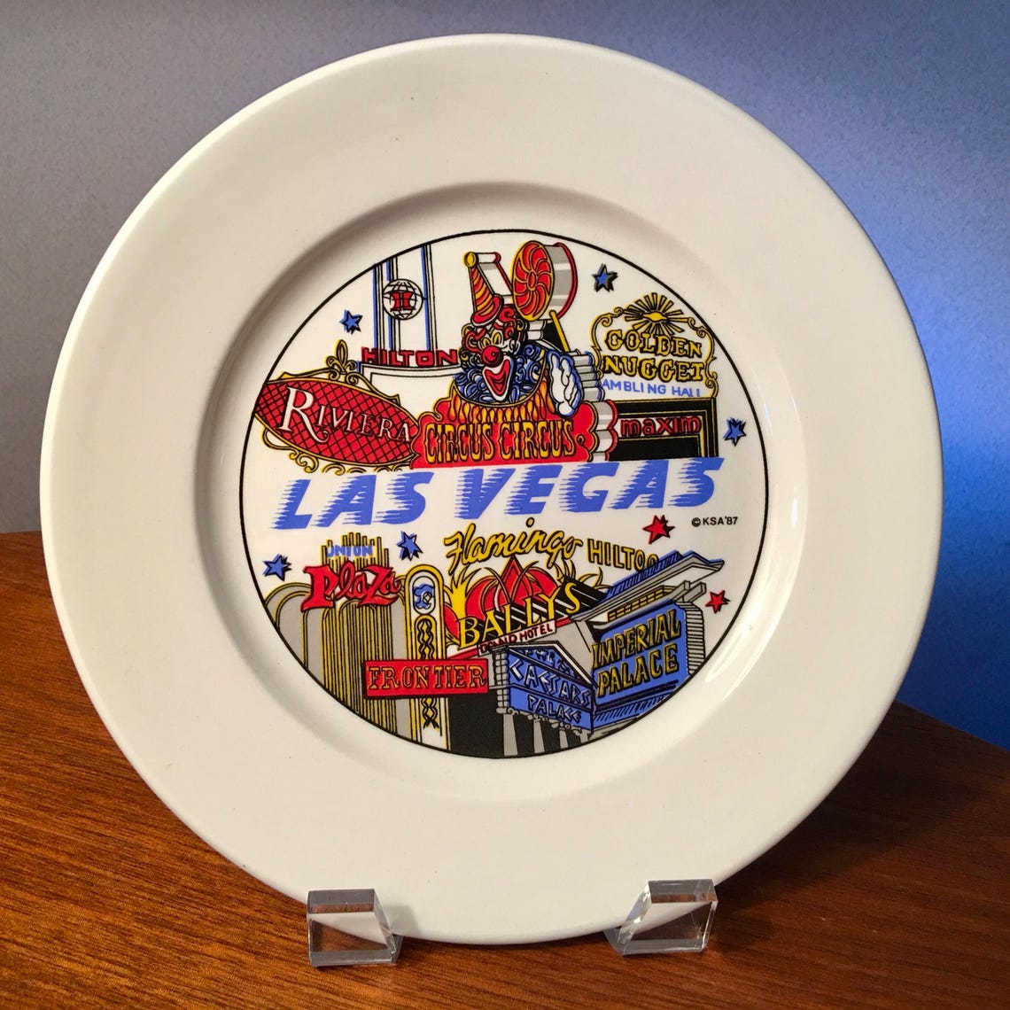 Vintage Colorful Las Vegas Display Plate Featuring Circus Circus ...