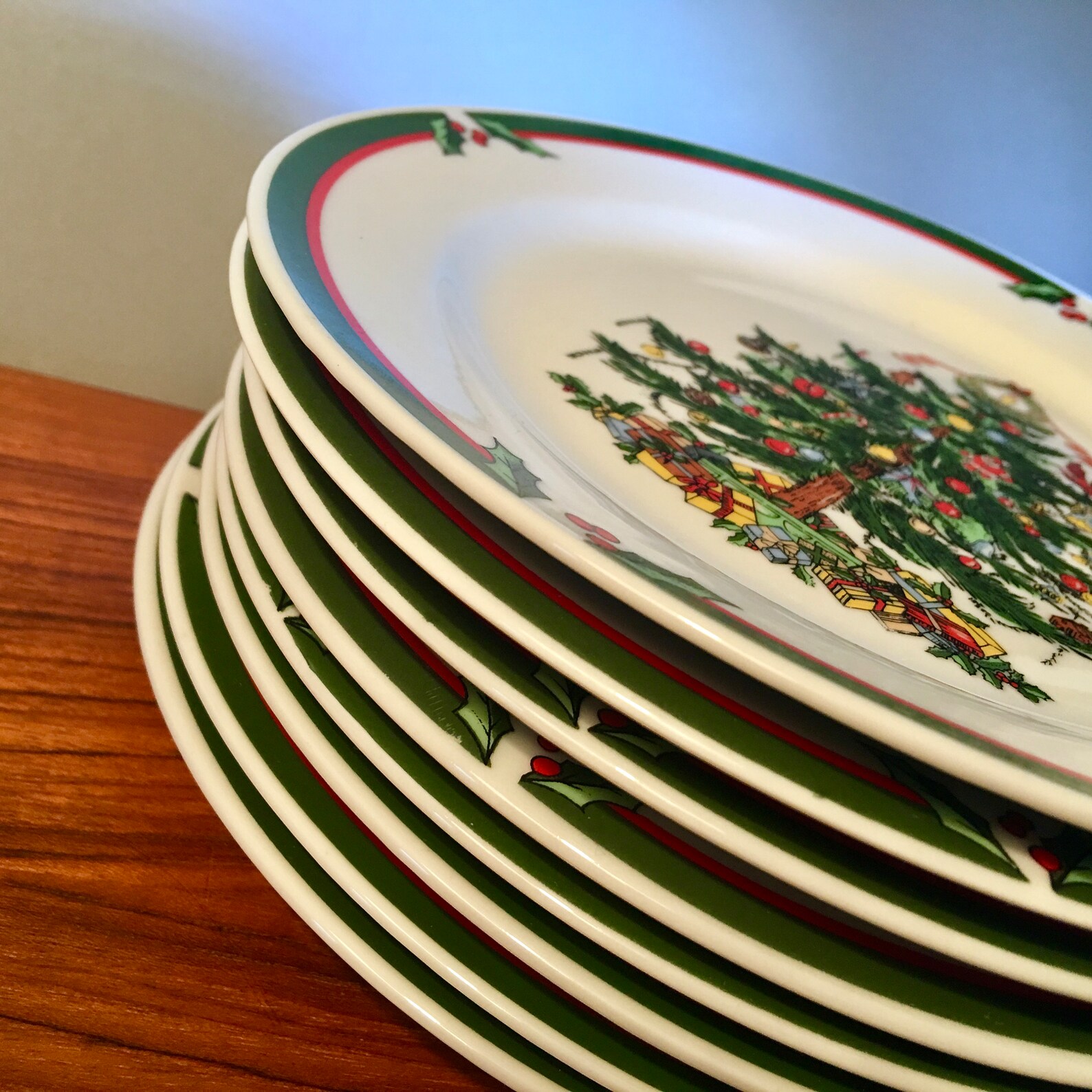 Set of 8 Porcelain Salad Plates by Candleglow and Holly - Price is for ...