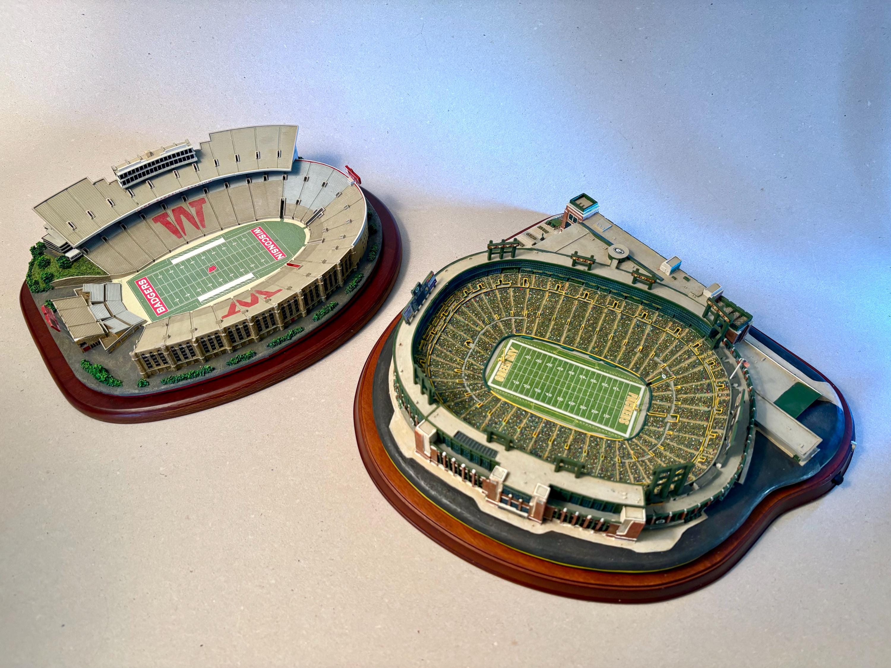 YOUR CHOICE! Vintage Danbury Mint Football Stadium 3d Replicas: Packers ...