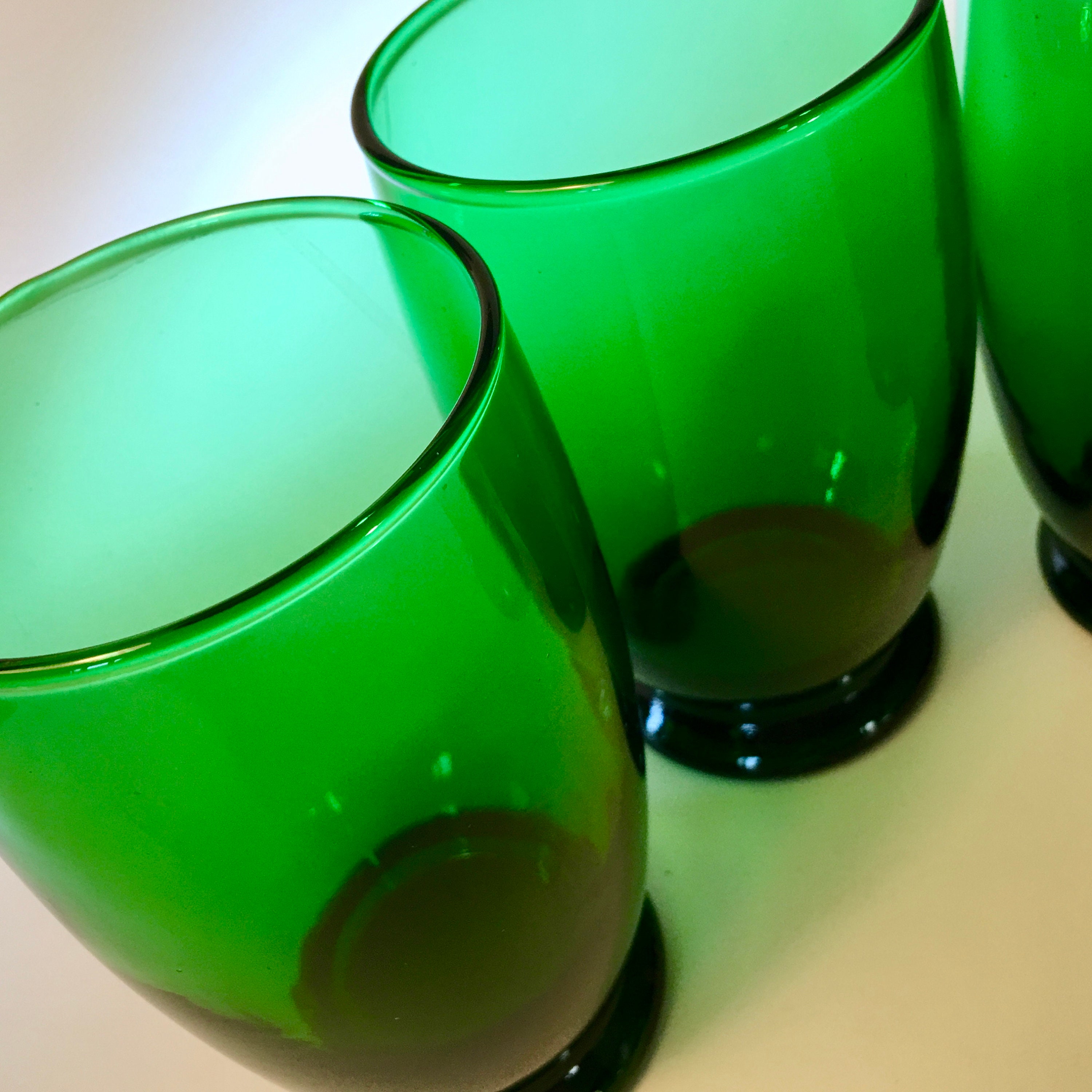 2 SETS AVAILABLE! Set of Four Vintage Bright Green Glass 12 Ounce 4.5 ...