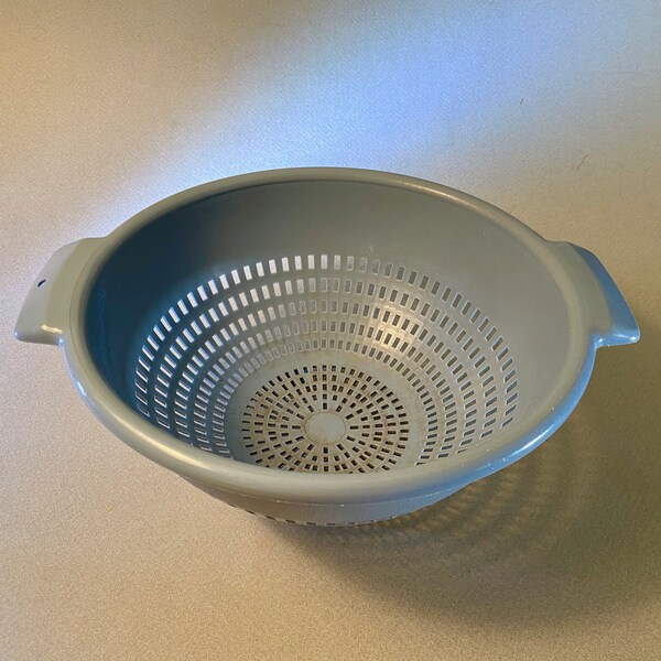 Plastic Colander - Etsy