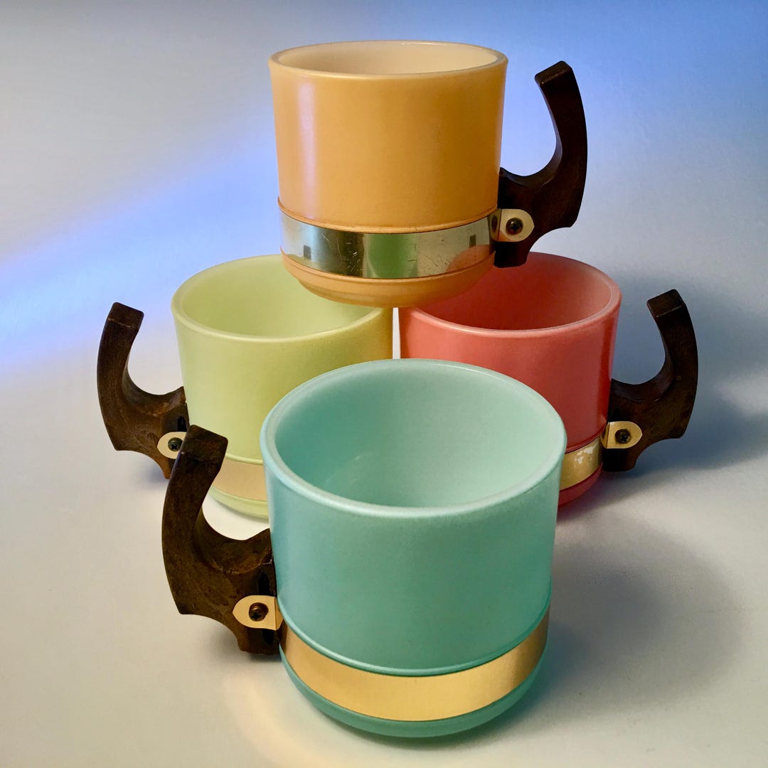 2 SETS AVAILABLE! Set of Four Retro Siesta Ware Frosted Mugs With Gold ...