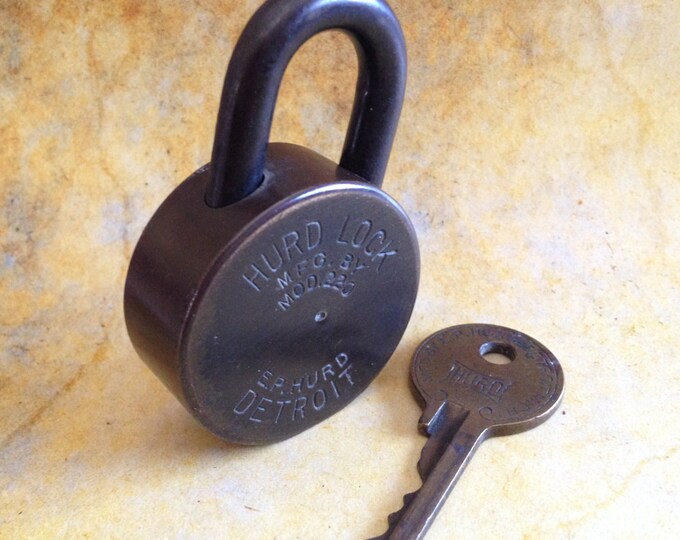 Vintage Hurd Lock Model 220 With Key From Detroit - Etsy
