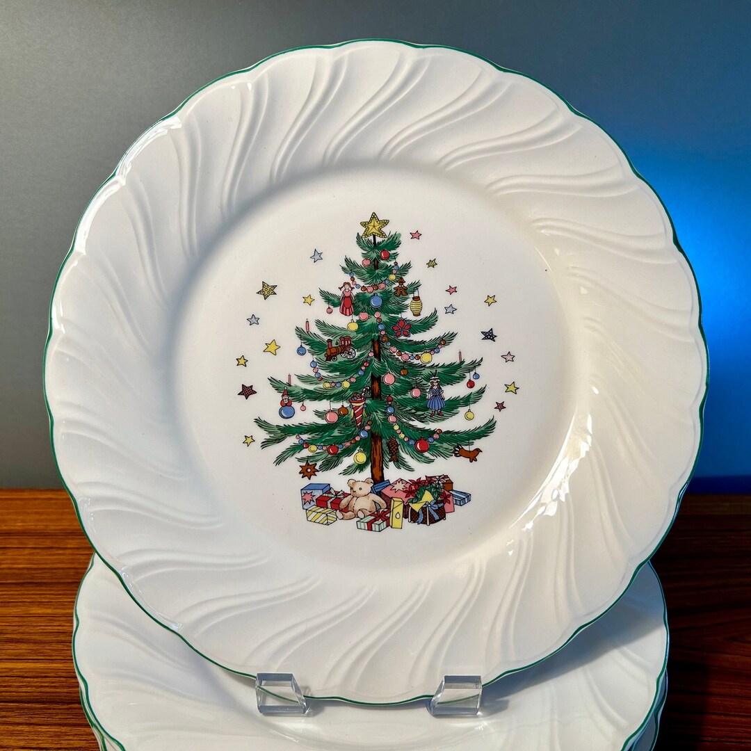 Set of Six Vintage Nikko happy Holidays Dinner Plates Made in Japan ...