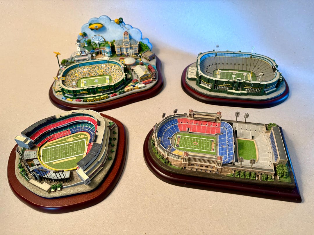 YOUR CHOICE! Vintage Danbury Mint Football Stadium 3d Replicas: Packers ...