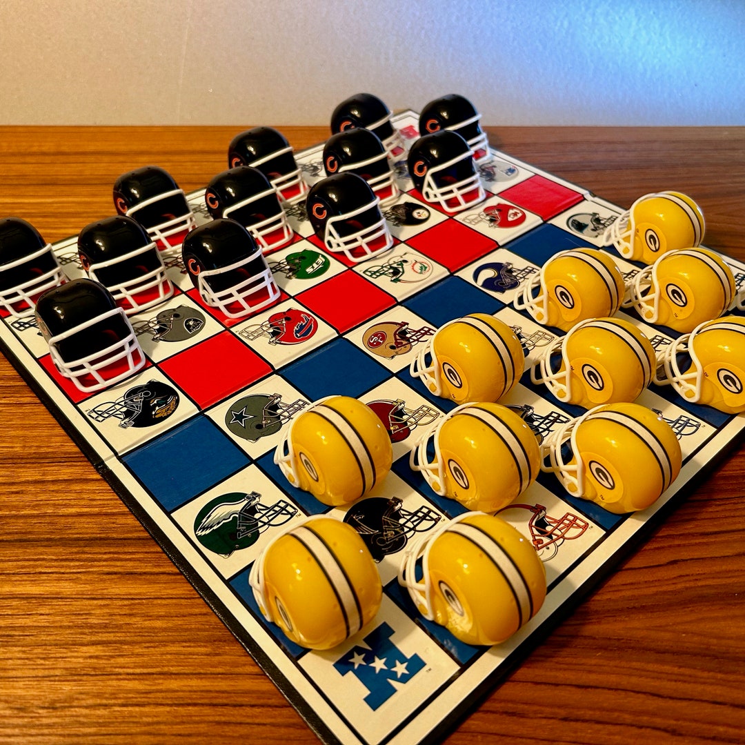 1993 Packers Vs Bears Mini Helmet Official NFL Checkers Board Game - Etsy
