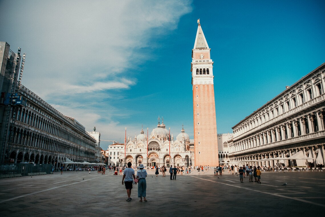 Travel Presets for Influencers, Vibrant Filters for Lightroom ...