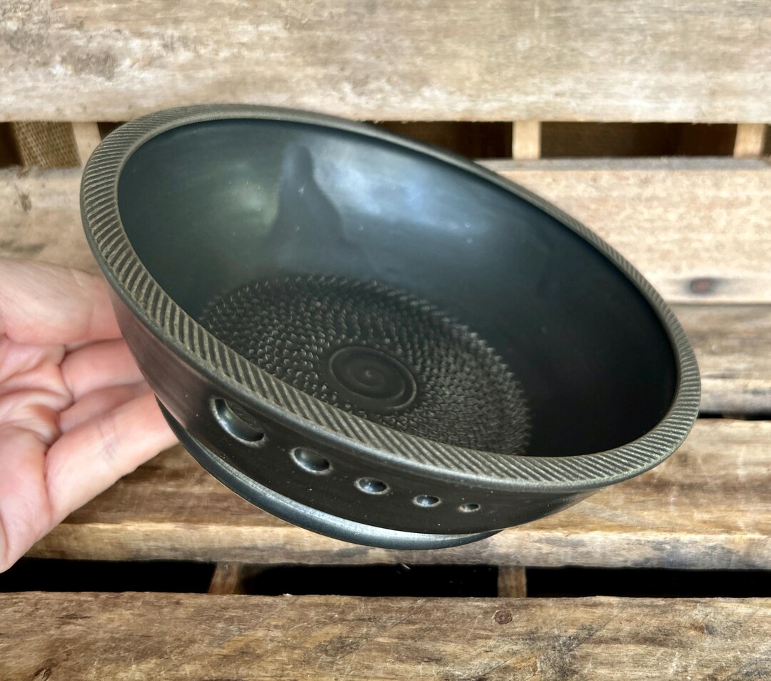 Pottery Garlic Grating Bowl With Herb Stripper Matte Black Garlic ...