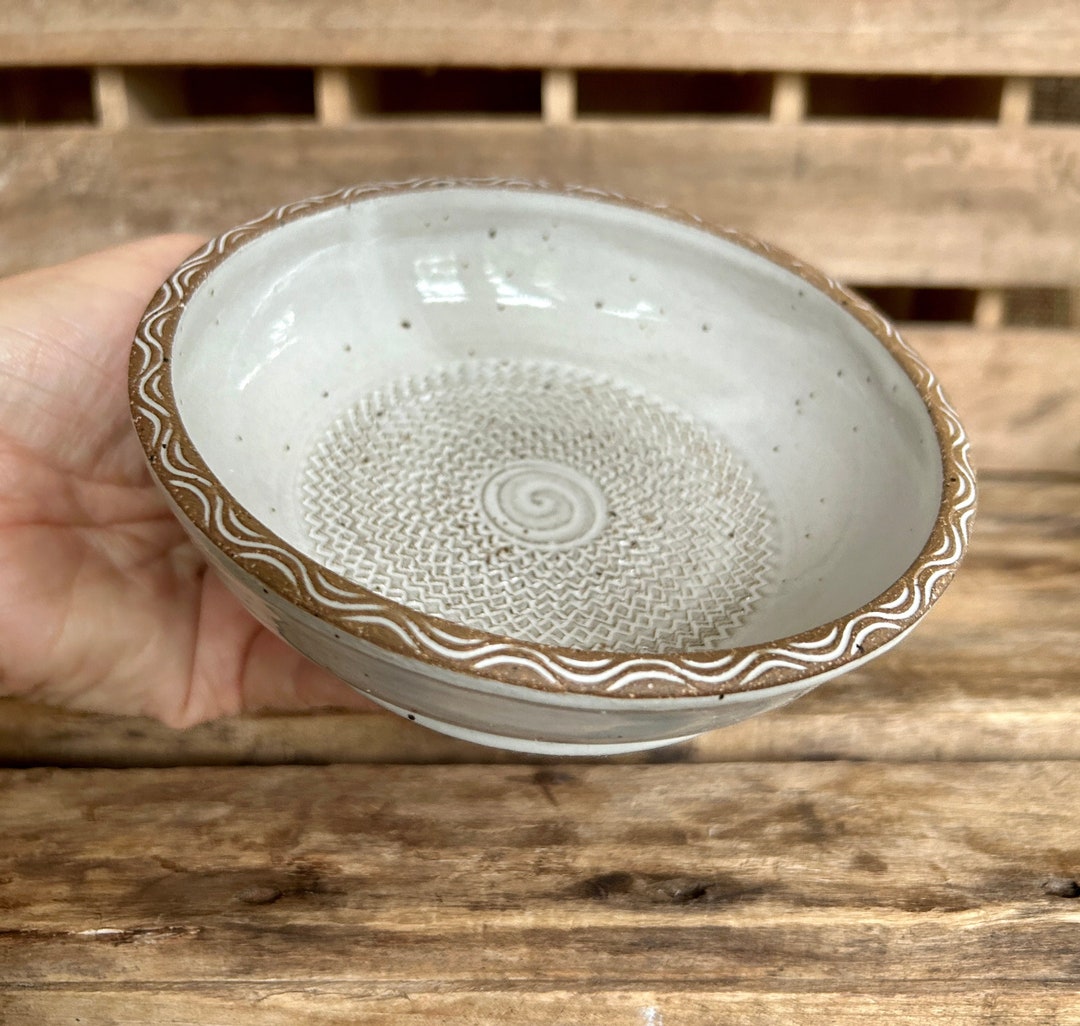Pottery Garlic Grating Bowl - Garlic Grater - Ginger Zester - Etsy