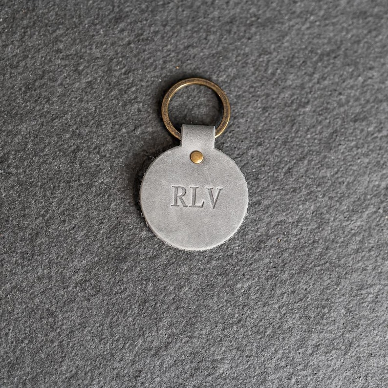 Personalized Leather Round Keychain | Keyring Attached | Key Fob With ...