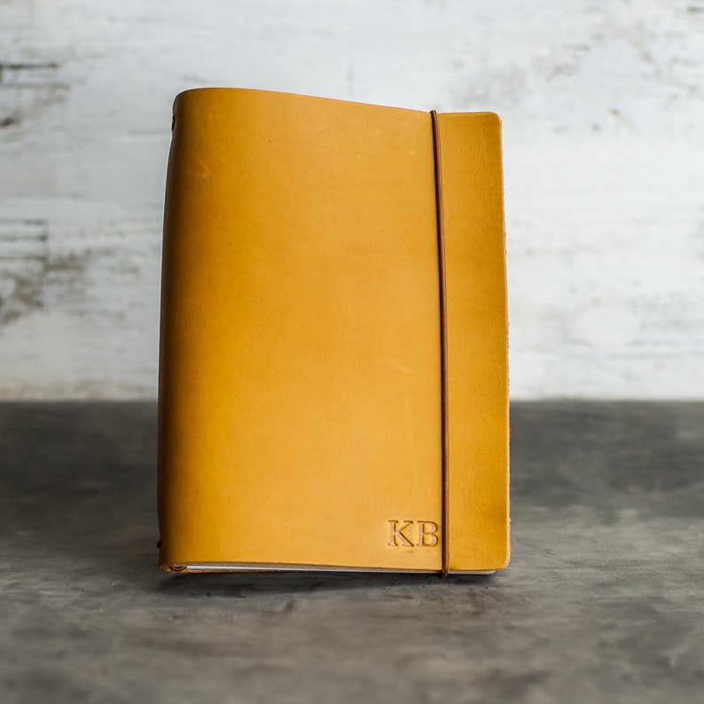 REFILLABLE Personalized Leather Journal W/ Elastic Closure - Etsy