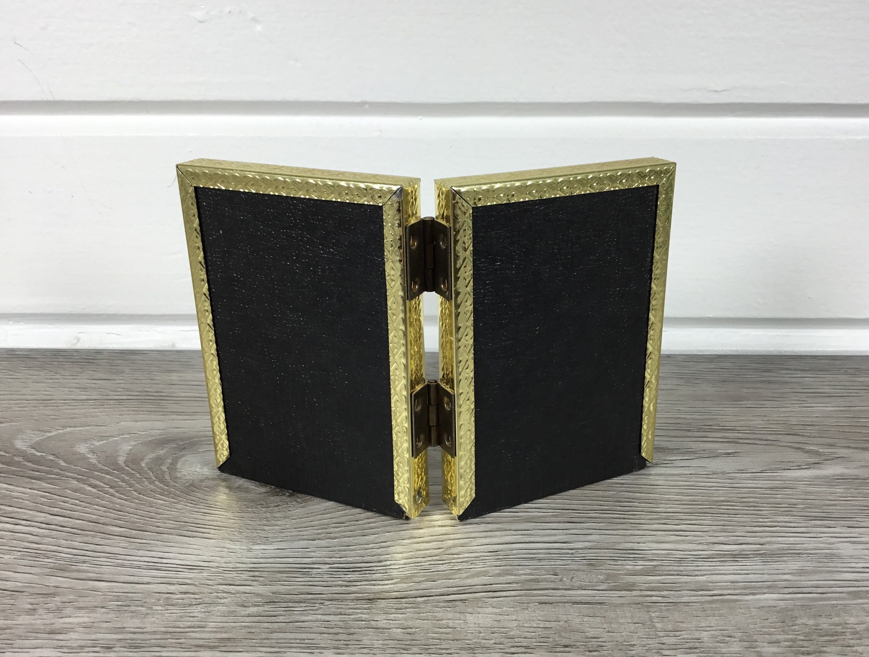 Vintage Bi-fold Gold Tone Folding 2.5 X 3.5 Picture Frame - Etsy