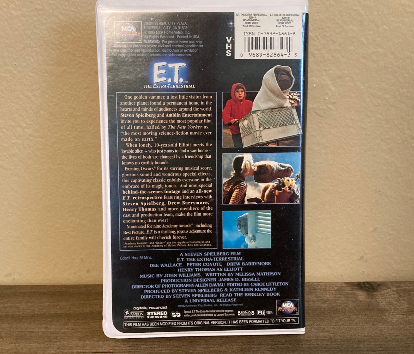 ET the Extra-terrestrial VHS Movie in Clamshell Case 1996 - Etsy
