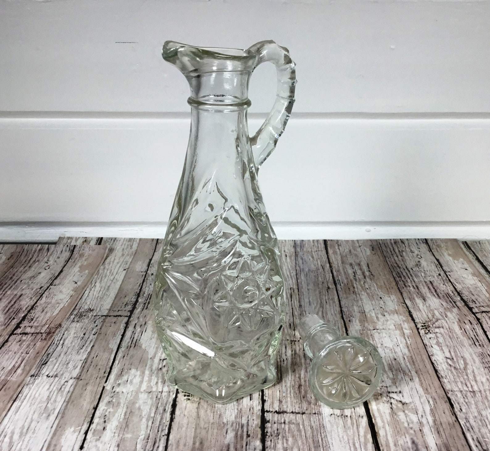 Vintage Starburst Pattern Cut Glass 4 Oz Cruet - Etsy