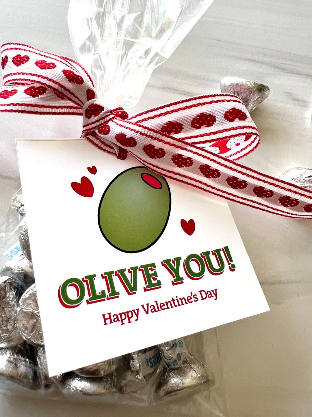 OLIVE YOU! Valentines Gift Tag Valentines Gift Teacher Friend to Say ...