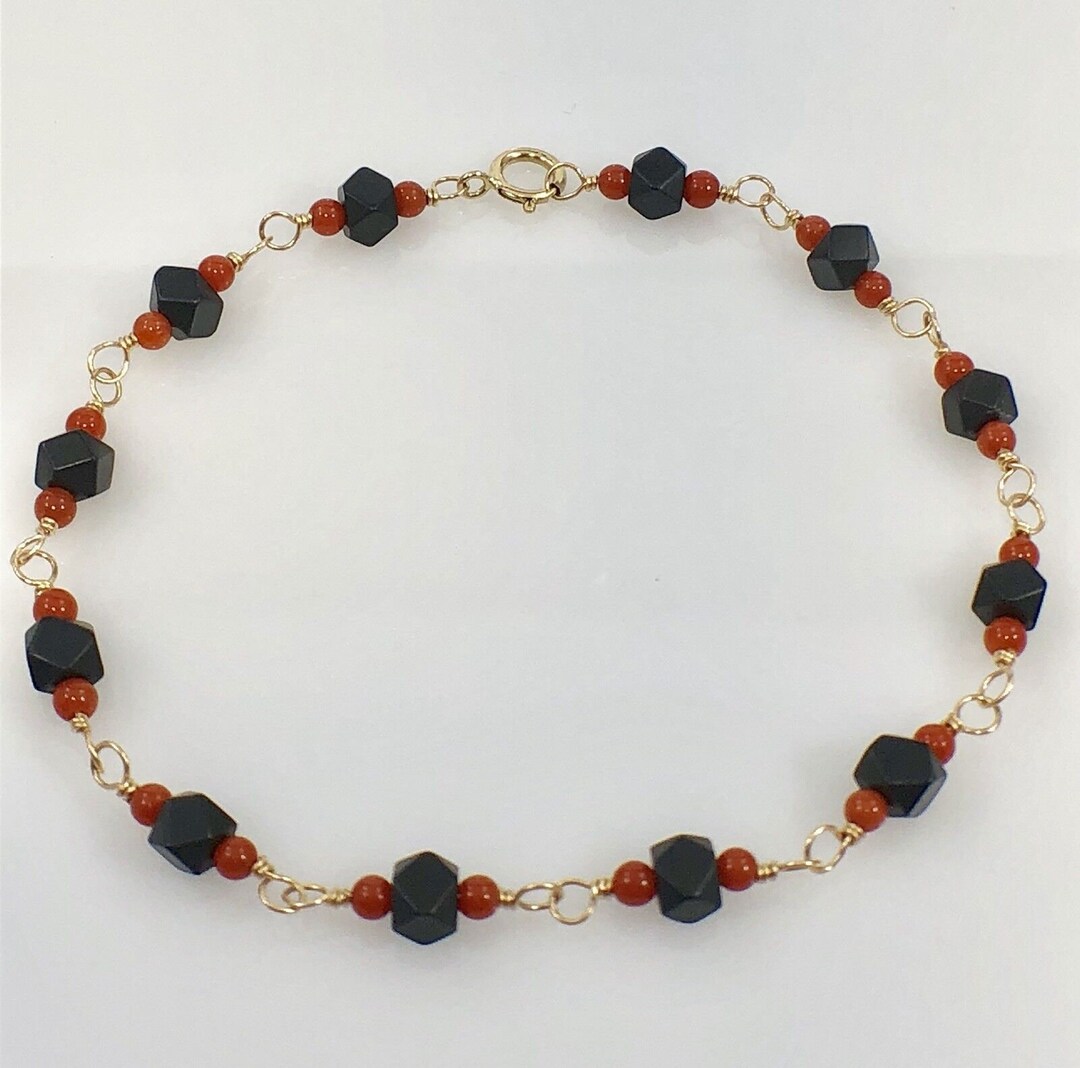 Azabache & Coral Solid 14K Gold Baby Bracelet,5 Oro 14K Pulsera Bebe - Etsy