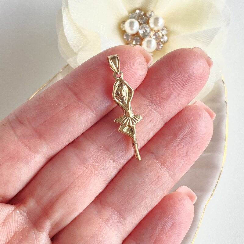 Snoopy Pendant 14k - Etsy