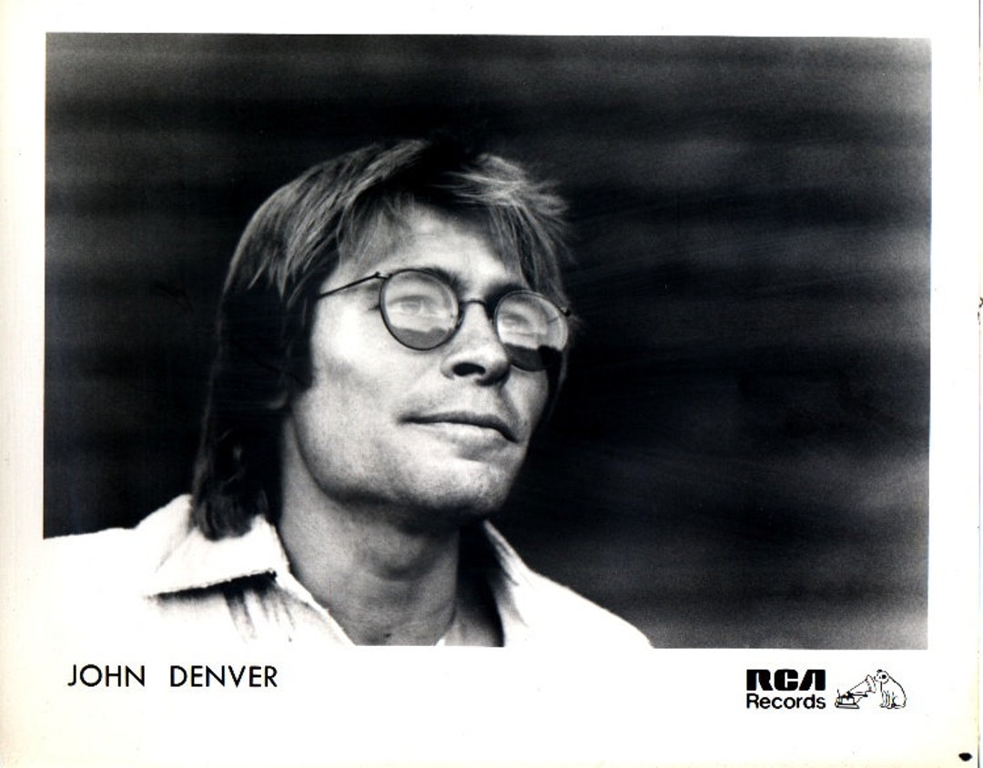 John Denver 1980 'AUTOGRAPH' Original RCA Glossy Promotional Press ...