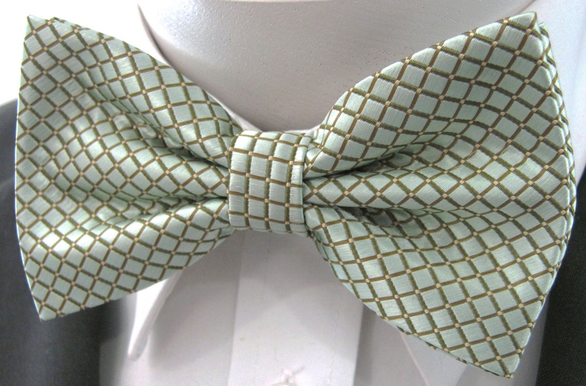 Light Green Raised Diamond Pattern with Free Pocket Square - Etsy
