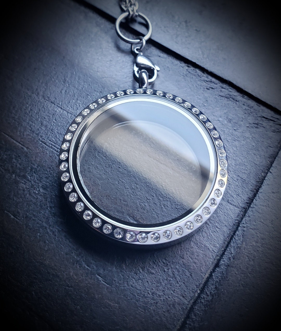 Extra Large (34mm) Silver Floating Locket-stainless Steel-twist Crystal ...