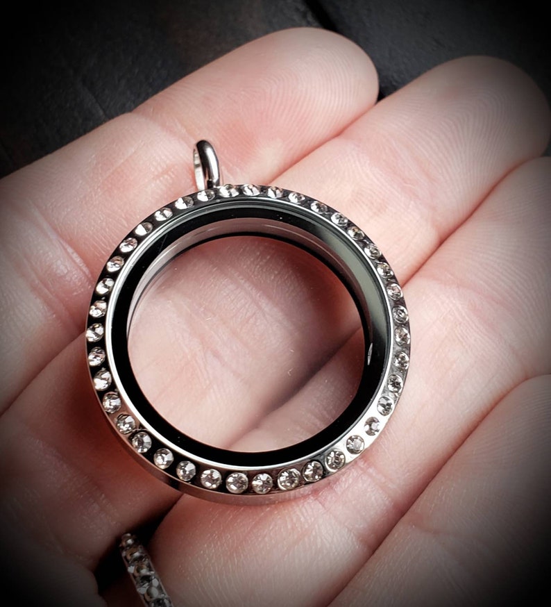 Large 30mm Silver Floating Locket-magnetic Crystal - Etsy