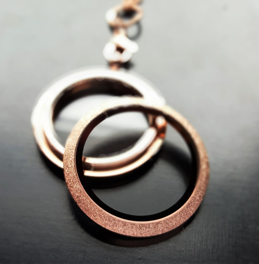 Large (30mm) Rose Gold Floating Locket With Sparkle/twist Face ...