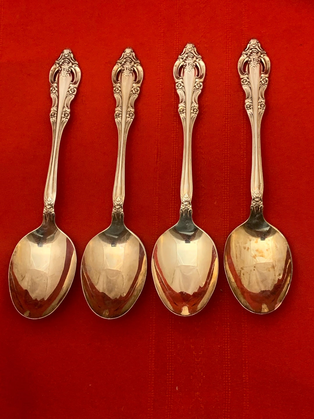 Set of 4 Oneida Community Silver Artistry Silverplate Oval Soup Spoons ...
