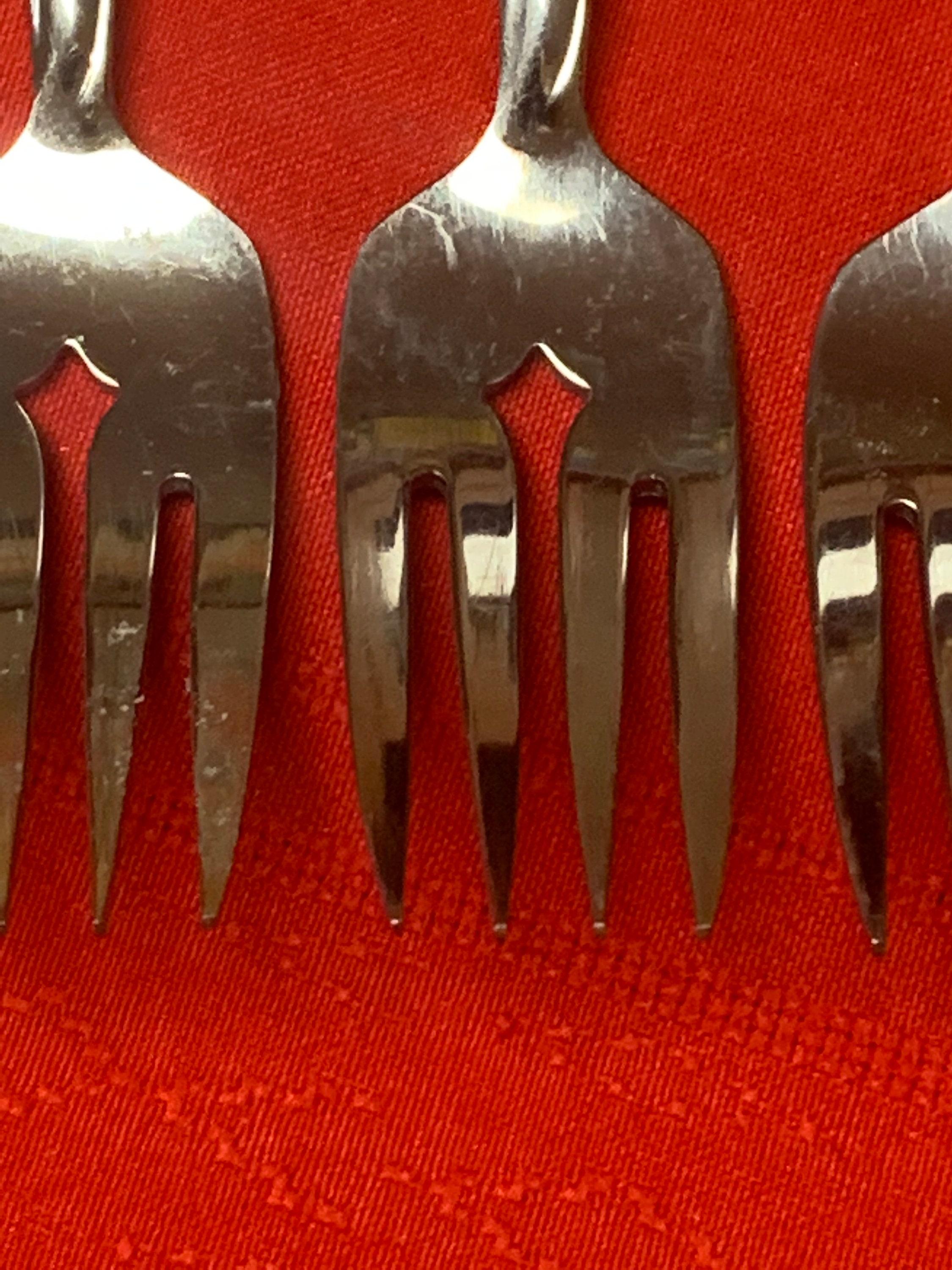 Set of 4 Oneida Oneidacraft Deluxe Shasta Stainless Steel Salad Forks ...