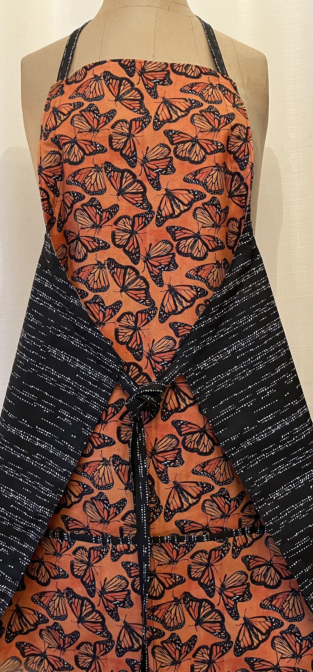 Monarch Butterfly Apron Lined W/pockets, Extra Long Ties, One Step ...