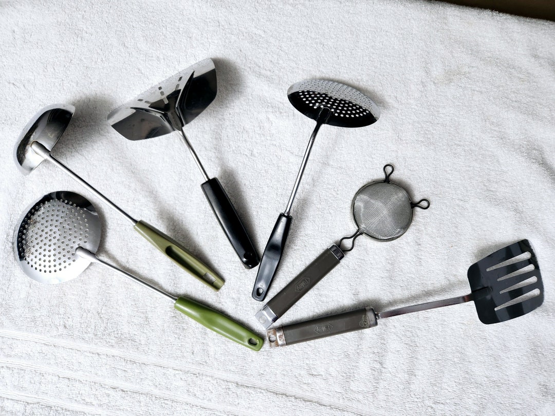 Lot of 6 Mid Century Modern Foley Metal With Plastic Handles, Kitchen ...