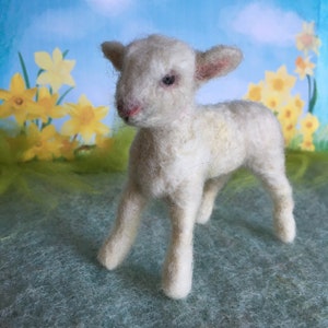 Adorable Needle Felted Spring Lamb - Etsy
