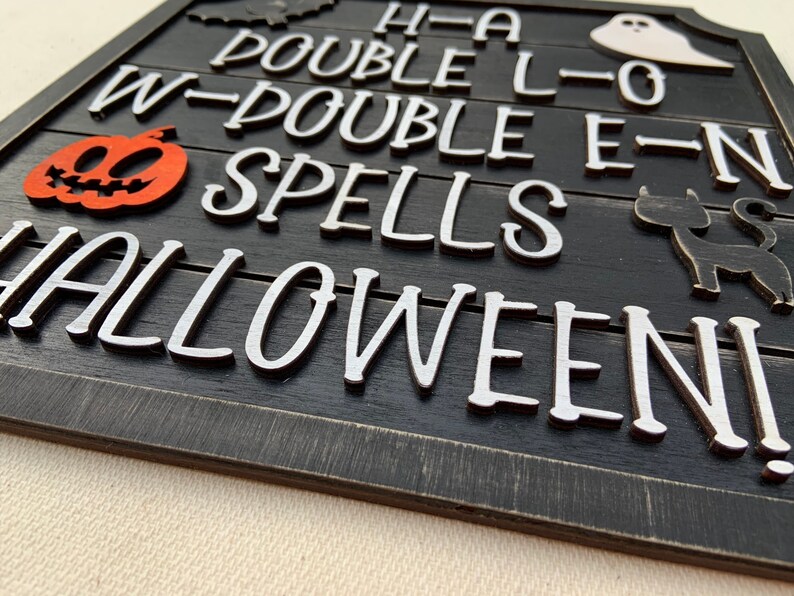 Halloween Wall Sign Inspired by the Classic Halloween Song - Etsy