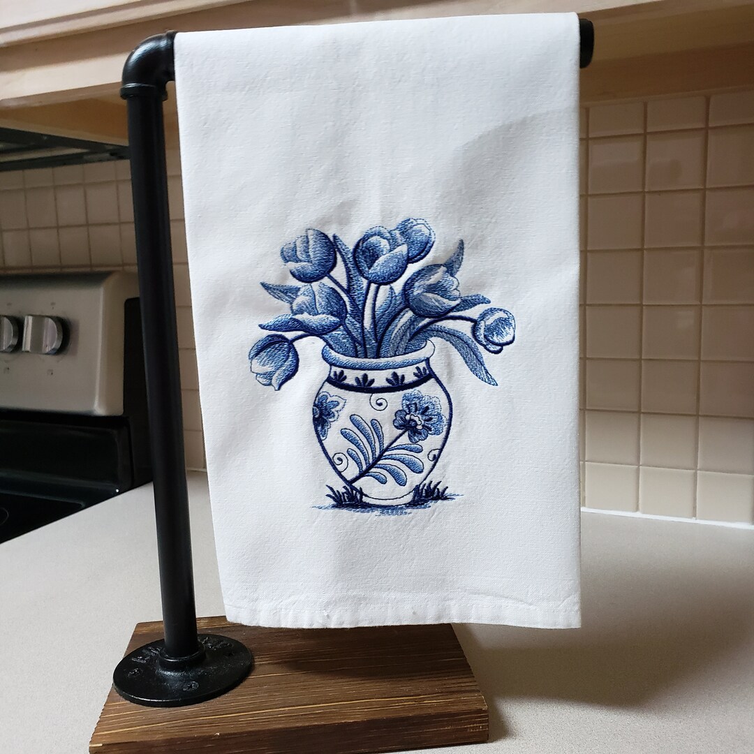 Delft Blue Embroidered Flowers, Delft Blue Embroidery, Delft Blue Vase ...