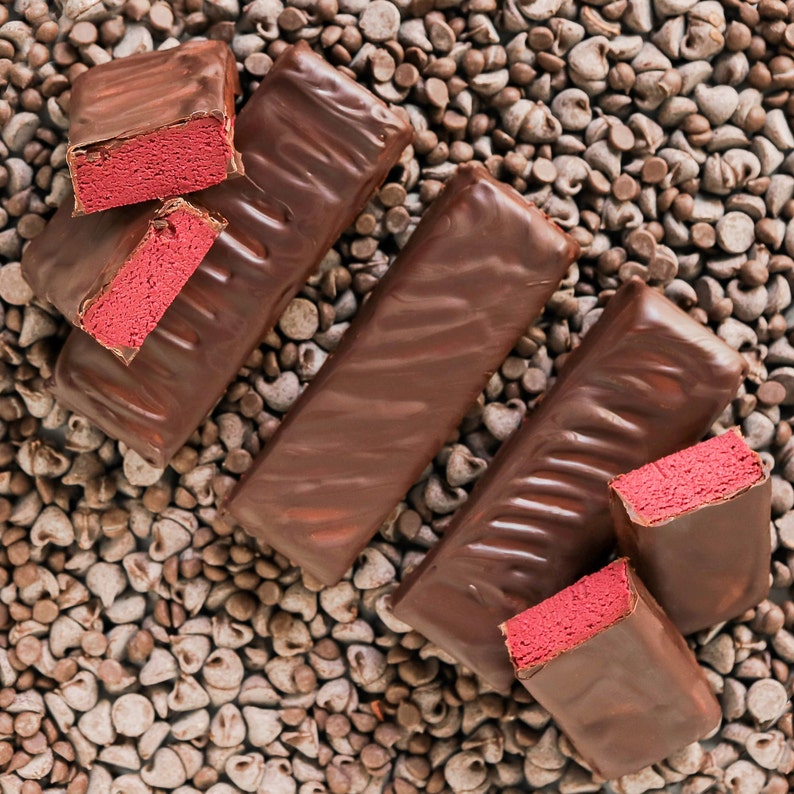 Healthy Red Velvet DIY Protein Bars Recipe - Low Sugar, Gluten Free ...
