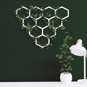 White Metal Wall Art Triangle Trellis Planter, White Trellis Wall Decor ...