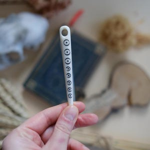 Bone Knitting Needle for Nalbinding or Weaving - Etsy
