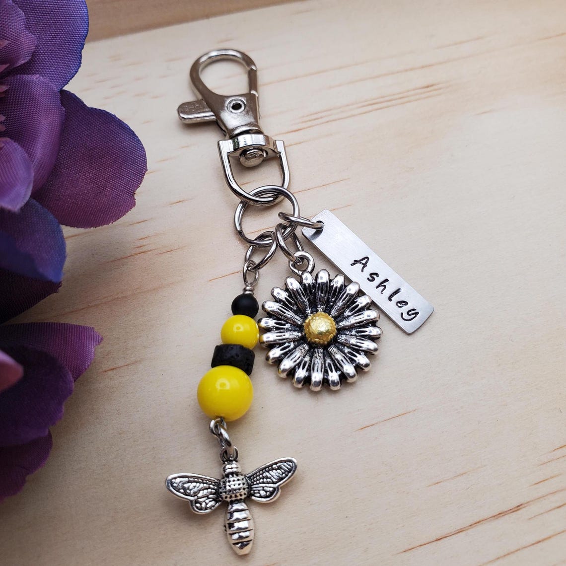 Daisy Flower Bee Keychain, Personalized Bag Charm, Nature Gifts - Etsy