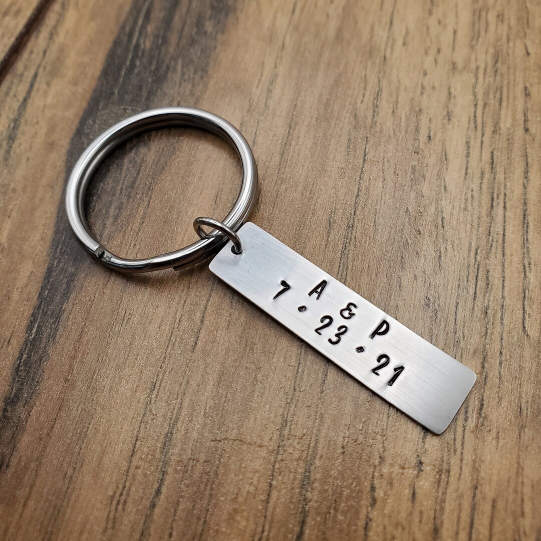 Custom Boyfriend Keychain, Couple Keychain, Anniversary Gift, Simple ...