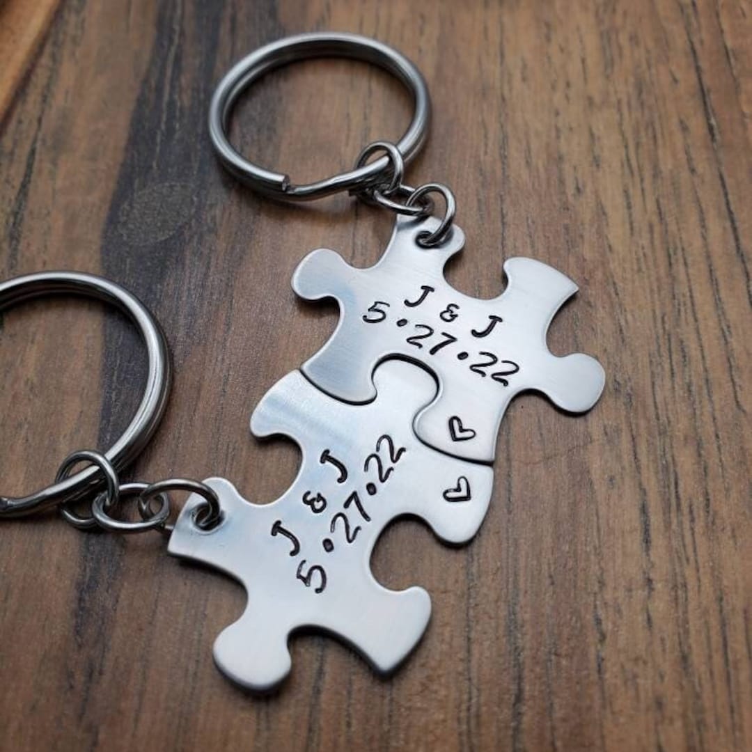 Personalized Couple Puzzle Piece Keychains, Anniversary Gifts - Etsy