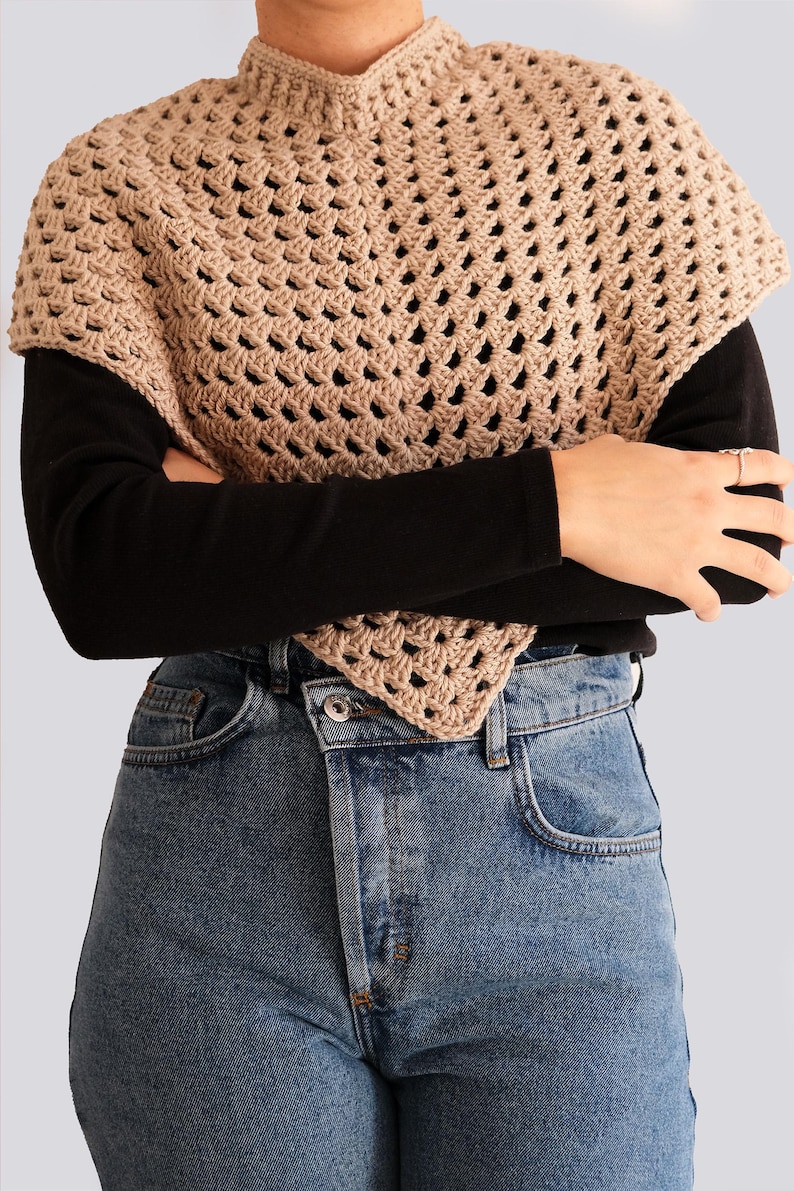 CROCHET PATTERN Cropped Poncho Crochet Pattern, Granny Stripe Poncho ...