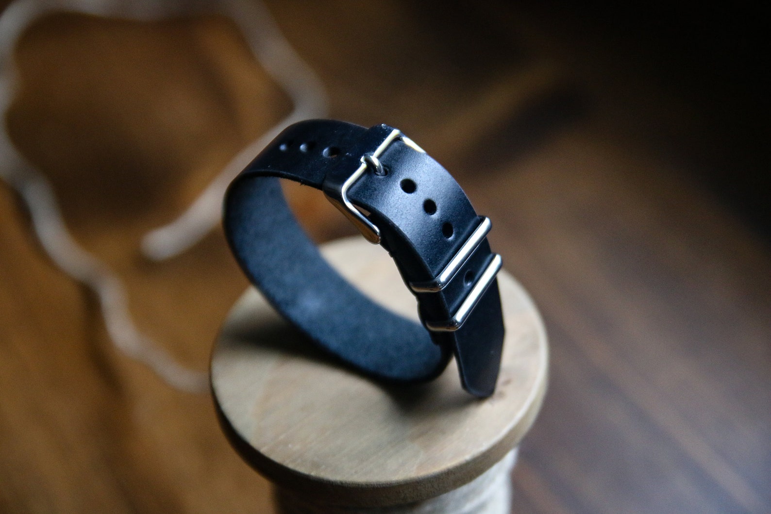 Horween Black Chromexcel Watch Strap in 20 Mm - Etsy