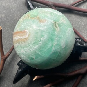 Caribbean Calcite Sphere - Green Crystals - Crystal Healing - Rocks and ...