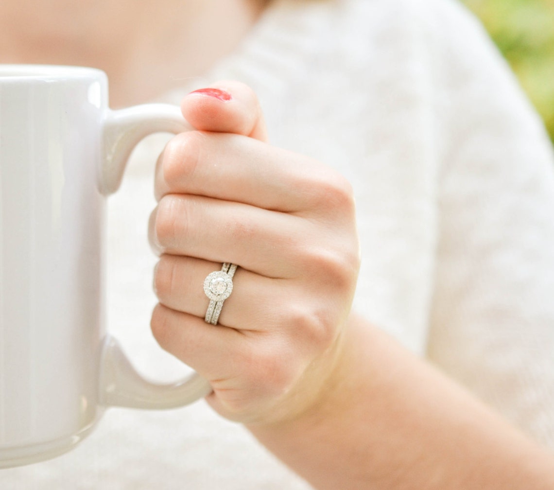 Round Halo Ring Sterling Sliver Ring Engagement Ring Set - Etsy