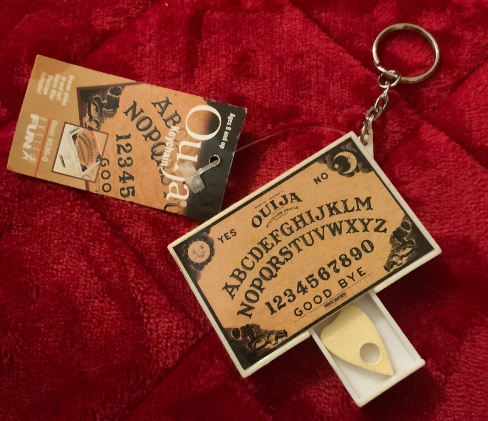 A Vintage NWT Basic Fun 1998 Ouija Board Keychain Key Ring Key Fob - Etsy